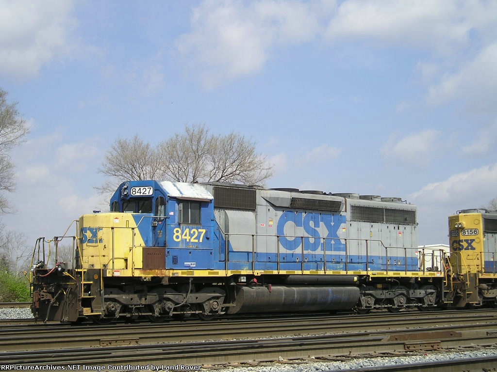 CSXT 8427